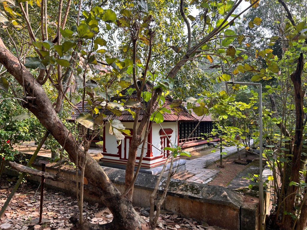 Adi Sankara Nilayam – The “Mana” where He was born | A Few Good Things